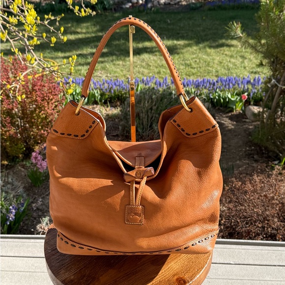 Dooney & Bourke | Bags | Dooney Bourke Natural Florentine Toggle Bag ...